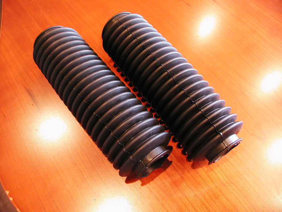 Norton Commando Fork Gaiters – Commmando Specialties